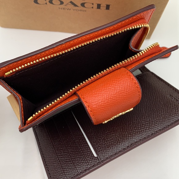 Coach | Bags | Coach Medium Corner Zip Wallet Gold Mango | Poshmark